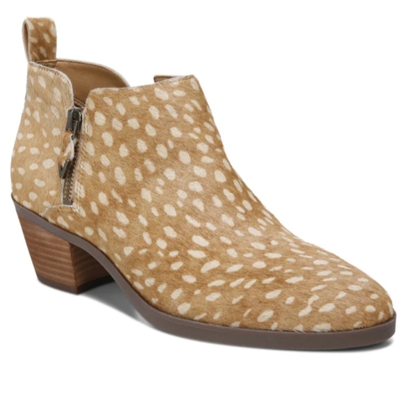 Vionic | Shoes | Vionic Cecily Tan Mid Westerninspired Heel Height ...
